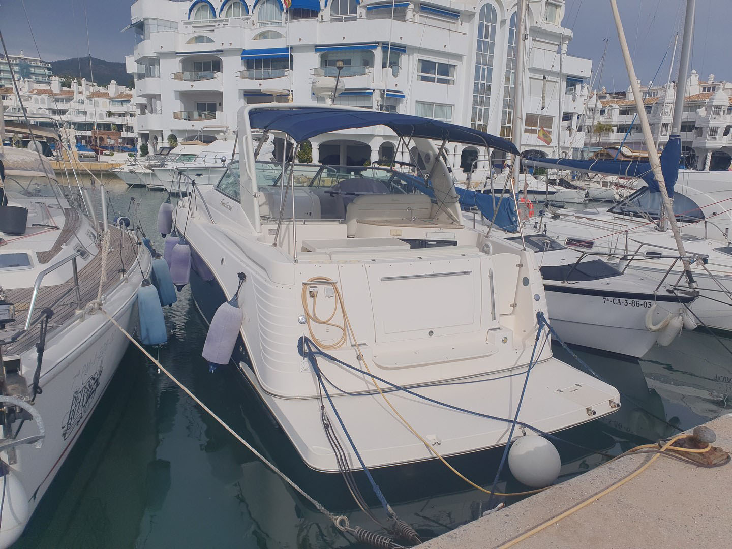 Rinker 360 Express Cruiser – mundoboats.com